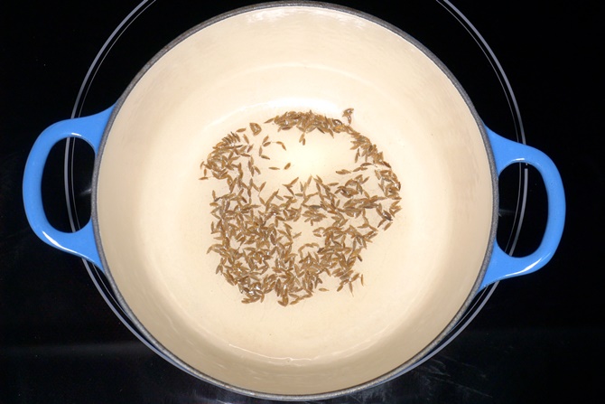 Aloo matar recipe | How to make aloo mutter recipe | Aloo matar gravy